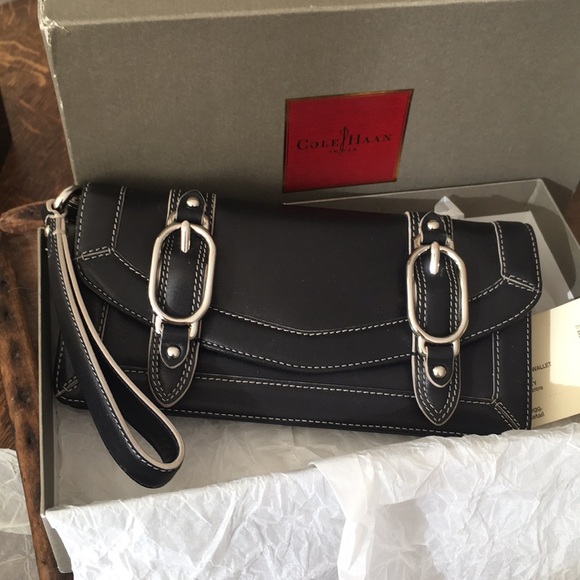 Cole Haan | Bags | Nwt Cole Haan Large Trinity Wallet In Box Black ...